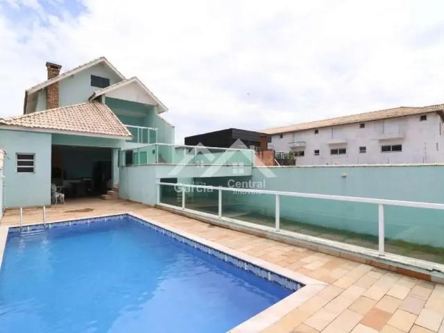Casa / Sobrado para Venda em Peruíbe/SP Centro 5 Quartos