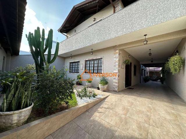 Casa / Sobrado para Venda em Peruíbe/SP Centro 5 Quartos