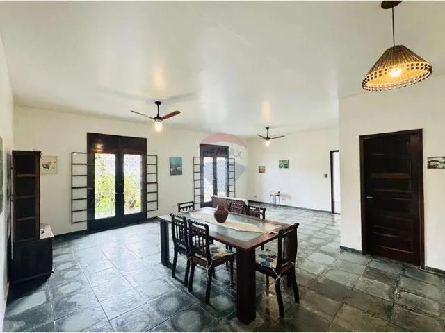Casa / Sobrado para Venda em Peruíbe/SP Centro 5 Quartos