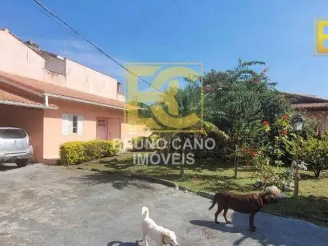 Casa / Sobrado para Venda em Peruíbe/SP Centro 8 Quartos