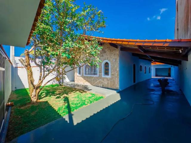 Casa / Sobrado para Venda em Peruíbe/SP Cidade Nova Peruibe 4 Quartos