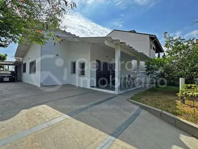 Casa / Sobrado para Venda em Peruíbe/SP Cidade Nova Peruibe 4 Quartos