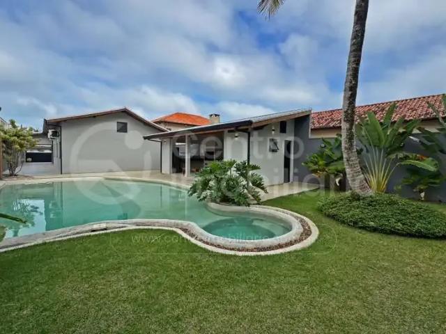 Casa / Sobrado para Venda em Peruíbe/SP Cidade Nova Peruibe 4 Quartos