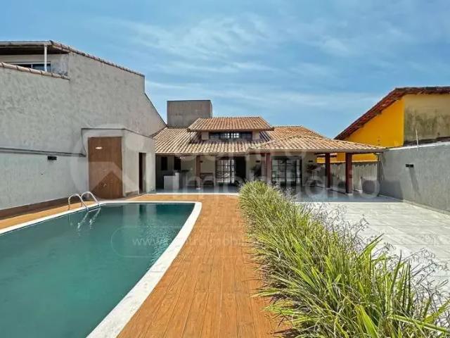 Casa / Sobrado para Venda em Peruíbe/SP Cidade Nova Peruibe 4 Quartos
