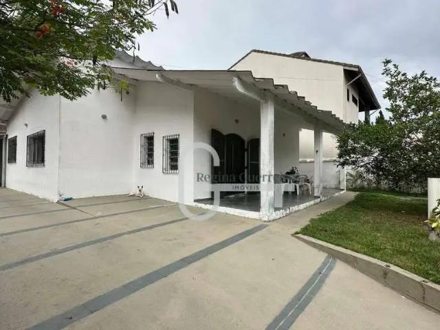 Casa / Sobrado para Venda em Peruíbe/SP Cidade Nova Peruibe 4 Quartos