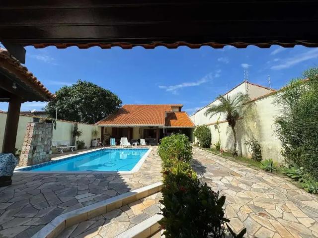 Casa / Sobrado para Venda em Peruíbe/SP Cidade Nova Peruibe 5 Quartos