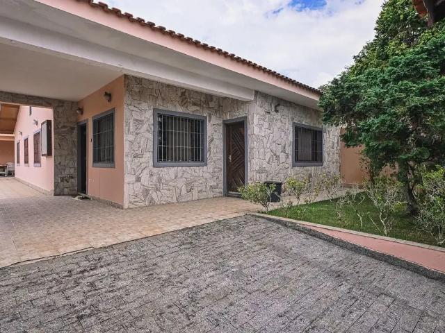 Casa / Sobrado para Venda em Peruíbe/SP Cidade Nova Peruibe 5 Quartos