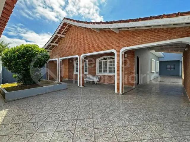 Casa / Sobrado para Venda em Peruíbe/SP Cidade Nova Peruibe 6 Quartos