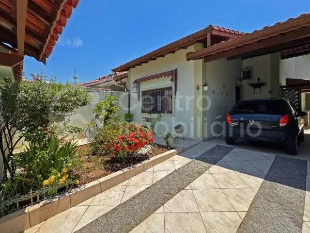 Casa / Sobrado para Venda em Peruíbe/SP Cidade Nova Peruibe 2 Quartos