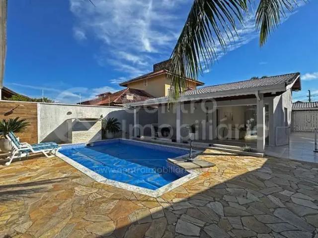 Casa / Sobrado para Venda em Peruíbe/SP Cidade Nova Peruibe 3 Quartos