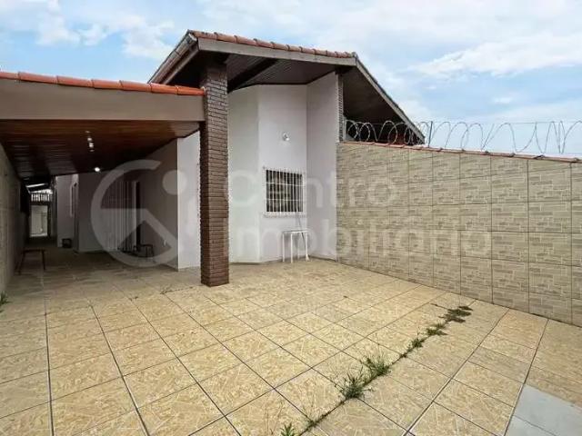 Casa / Sobrado para Venda em Peruíbe/SP Cidade Nova Peruibe 3 Quartos