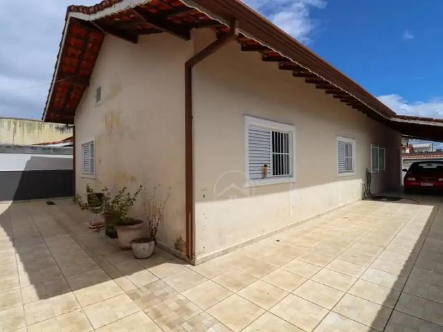Casa / Sobrado para Venda em Peruíbe/SP Cidade Nova Peruibe 3 Quartos