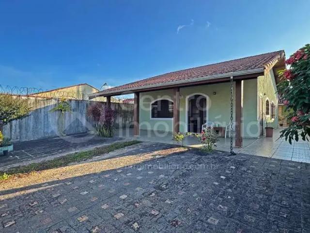 Casa / Sobrado para Venda em Peruíbe/SP Cidade Nova Peruibe 3 Quartos