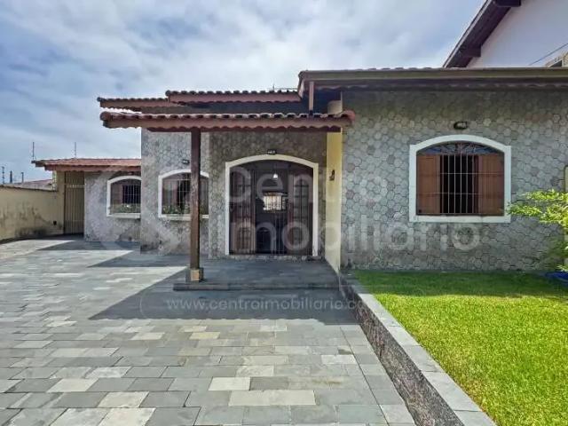 Casa / Sobrado para Venda em Peruíbe/SP Cidade Nova Peruibe 3 Quartos