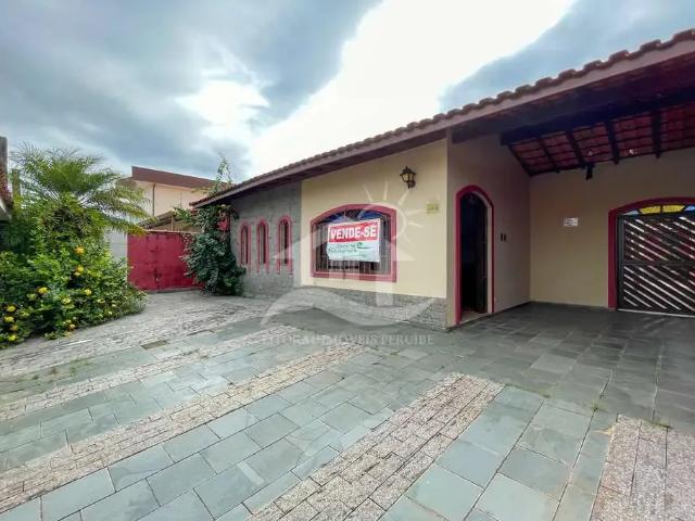 Casa / Sobrado para Venda em Peruíbe/SP Arpoador 3 Quartos