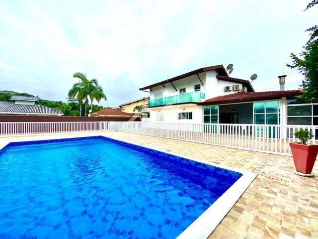 Casa / Sobrado para Venda em Peruíbe/SP Bougainvillee V 4 Quartos