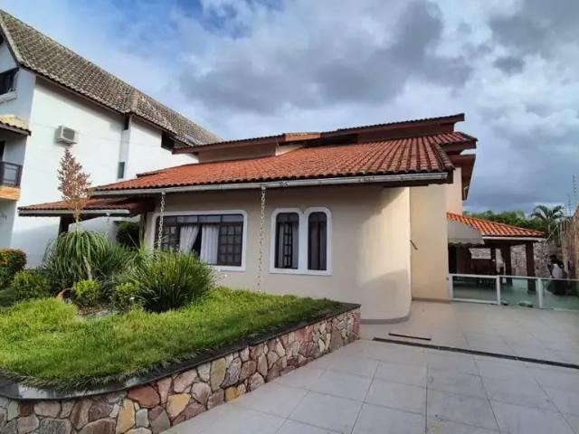 Casa / Sobrado para Venda em Peruíbe/SP Bougainvillee II 6 Quartos