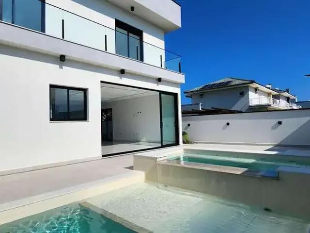 Casa / Sobrado para Venda em Peruíbe/SP Bougainvillee IV 4 Quartos