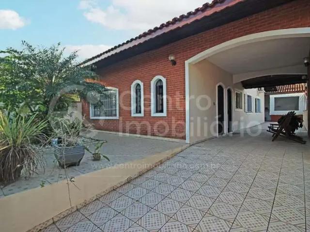 Casa / Sobrado para Venda em Peruíbe/SP Balneário Casa Blanca 3 Quartos