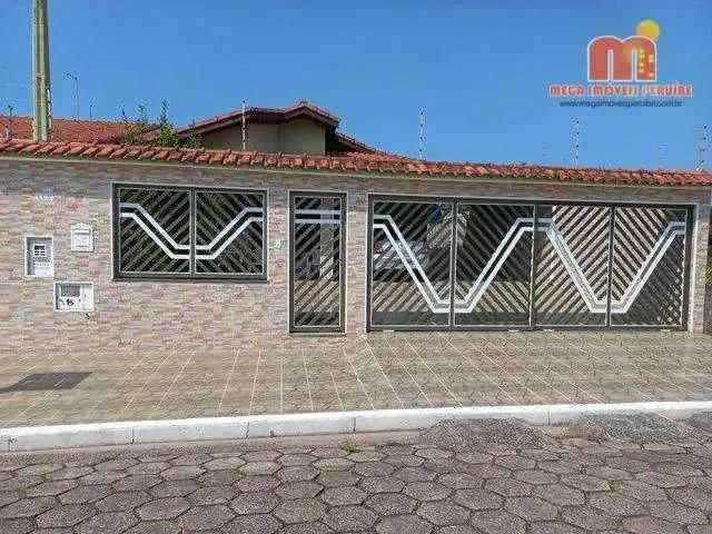 Casa / Sobrado para Venda em Peruíbe/SP Balneario Continental 3 Quartos