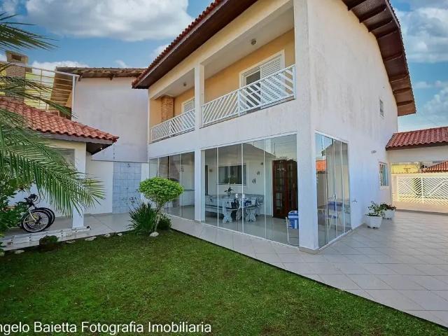 Casa / Sobrado para Venda em Peruíbe/SP Balneario Continental 4 Quartos