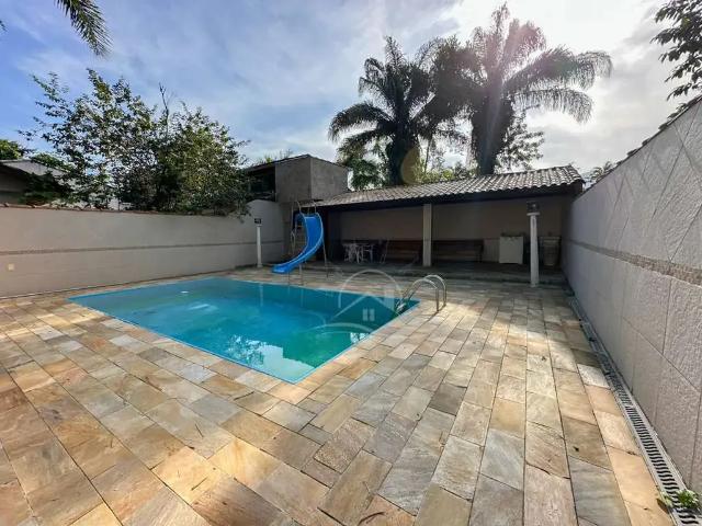 Casa / Sobrado para Venda em Peruíbe/SP Balneário Garça Vermelha 3 Quartos