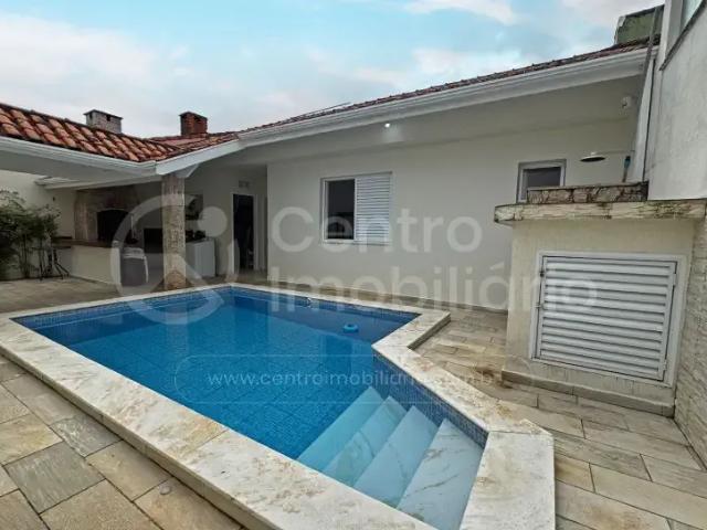 Casa / Sobrado para Venda em Peruíbe/SP Balneário Josedy 2 Quartos