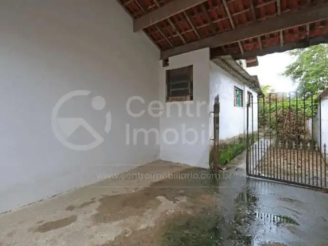 Casa / Sobrado para Venda em Peruíbe/SP Balneário Josedy 2 Quartos