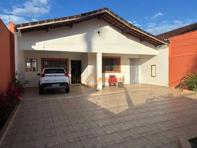 Casa / Sobrado para Venda em Peruíbe/SP Balneário Josedy 2 Quartos
