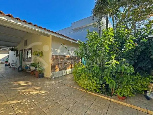 Casa / Sobrado para Venda em Peruíbe/SP Balneário Josedy 2 Quartos