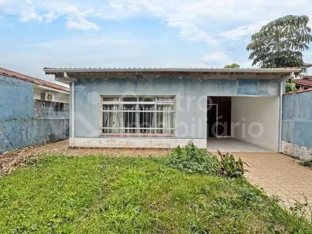 Casa / Sobrado para Venda em Peruíbe/SP Balneário Josedy 3 Quartos