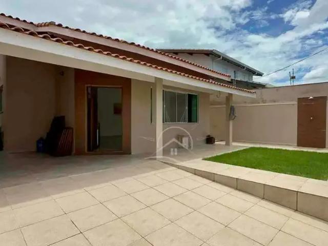 Casa / Sobrado para Venda em Peruíbe/SP Balneário Josedy 3 Quartos
