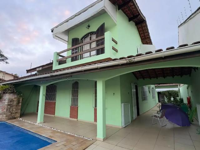 Casa / Sobrado para Venda em Peruíbe/SP Balneário Josedy 3 Quartos