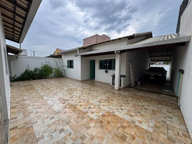 Casa / Sobrado para Venda em Peruíbe/SP Balneário Josedy 3 Quartos