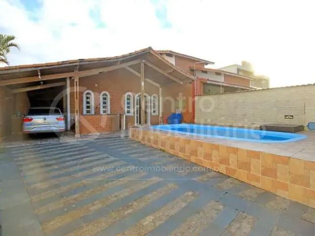 Casa / Sobrado para Venda em Peruíbe/SP Balneário Josedy 3 Quartos