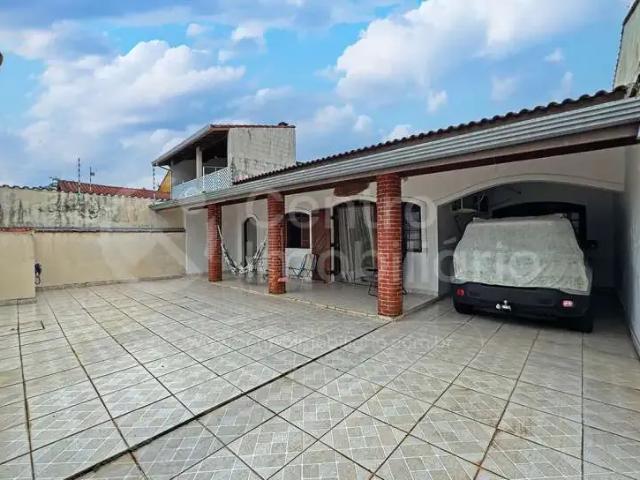 Casa / Sobrado para Venda em Peruíbe/SP Balneário Josedy 3 Quartos