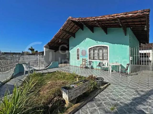 Casa / Sobrado para Venda em Peruíbe/SP Balneário Pampas 3 Quartos