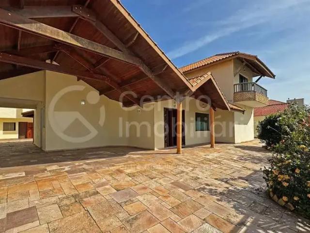 Casa / Sobrado para Venda em Peruíbe/SP Balneário Stella Maris 4 Quartos