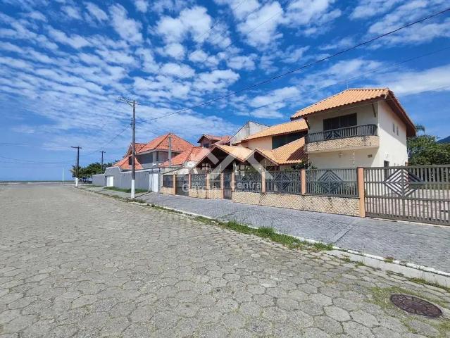 Casa / Sobrado para Venda em Peruíbe/SP Balneário Stella Maris 4 Quartos