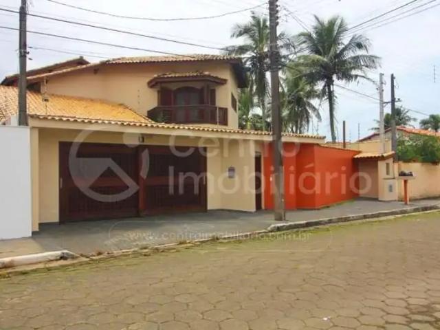 Casa / Sobrado para Venda em Peruíbe/SP Balneário Stella Maris 5 Quartos