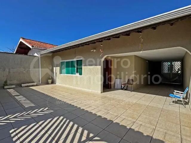 Casa / Sobrado para Venda em Peruíbe/SP Balneário Stella Maris 5 Quartos