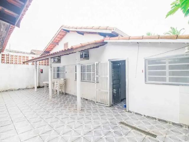 Casa / Sobrado para Venda em Peruíbe/SP Balneário Stella Maris 3 Quartos