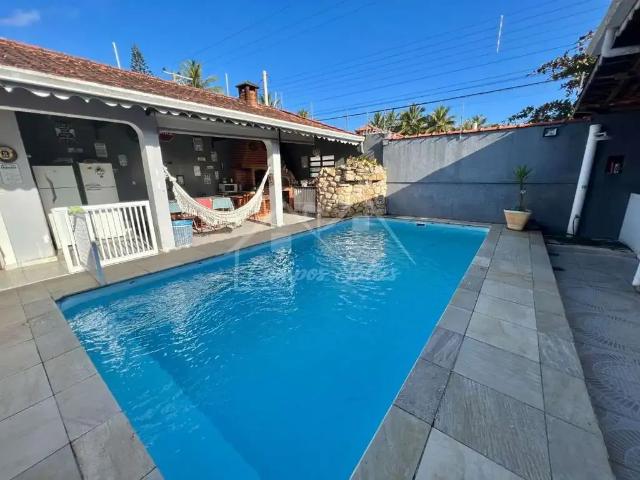 Casa / Sobrado para Venda em Peruíbe/SP Balneário Stella Maris 3 Quartos