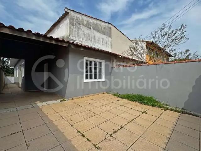 Casa / Sobrado para Venda em Peruíbe/SP Balneário Stella Maris 3 Quartos