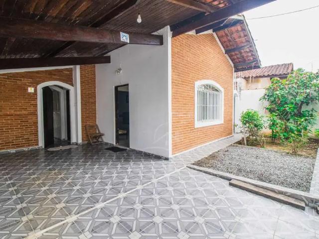Casa / Sobrado para Venda em Peruíbe/SP Balneário Stella Maris 3 Quartos