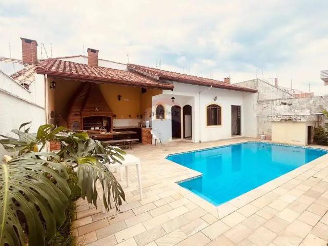 Casa / Sobrado para Venda em Peruíbe/SP Balneário Stella Maris 3 Quartos
