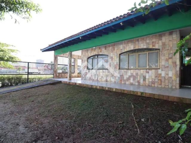 Casa / Sobrado para Venda em Peruíbe/SP Balneário Stella Maris 3 Quartos