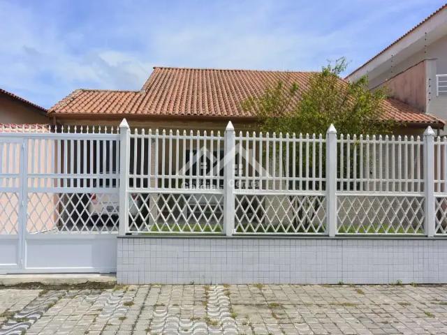 Casa / Sobrado para Venda em Peruíbe/SP Balneário Stella Maris 3 Quartos