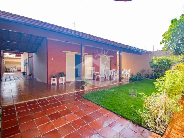Casa / Sobrado para Venda em Peruíbe/SP Balneário Stella Maris 3 Quartos