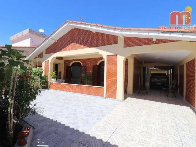 Casa / Sobrado para Venda em Peruíbe/SP Balneário Stella Maris 3 Quartos